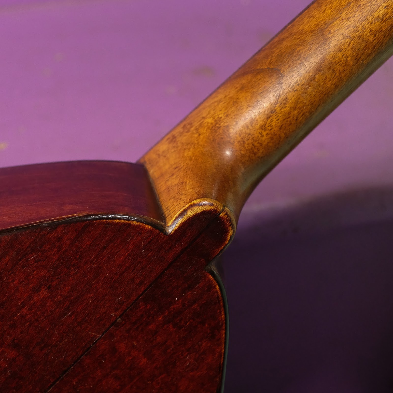 1917 Weymann Style 15 Mandolute Mandolin
