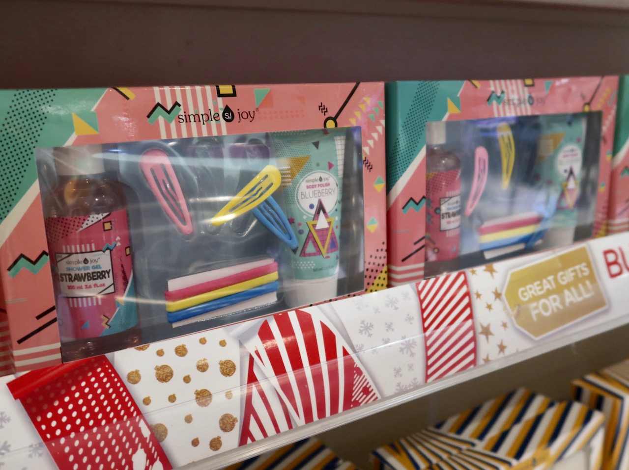 Watsons Affordable Holiday 2018 Gift Sets are Here! + Watch Watsons ...