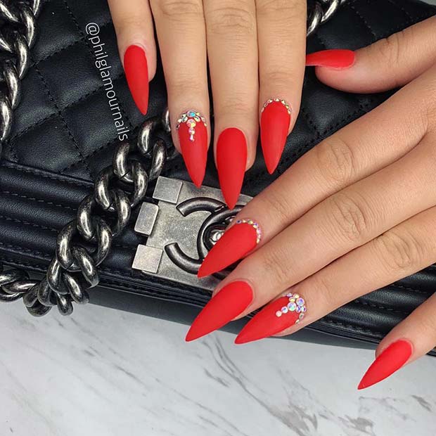 10 Pretty Ways to Wear Red Nails 2019