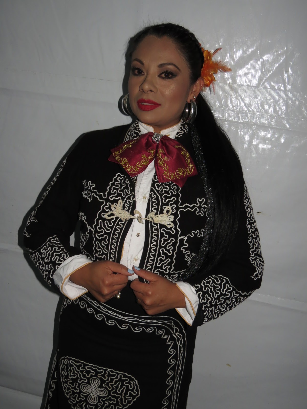 somos el espectador: MARIEL CASTILLO LA VOZ QUE NOS HACE VIBRAR