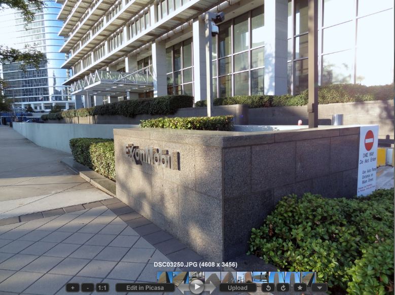 Houston in Pics: ExxonMobil Office Tower (formerly Humble Oil Co)(1963)