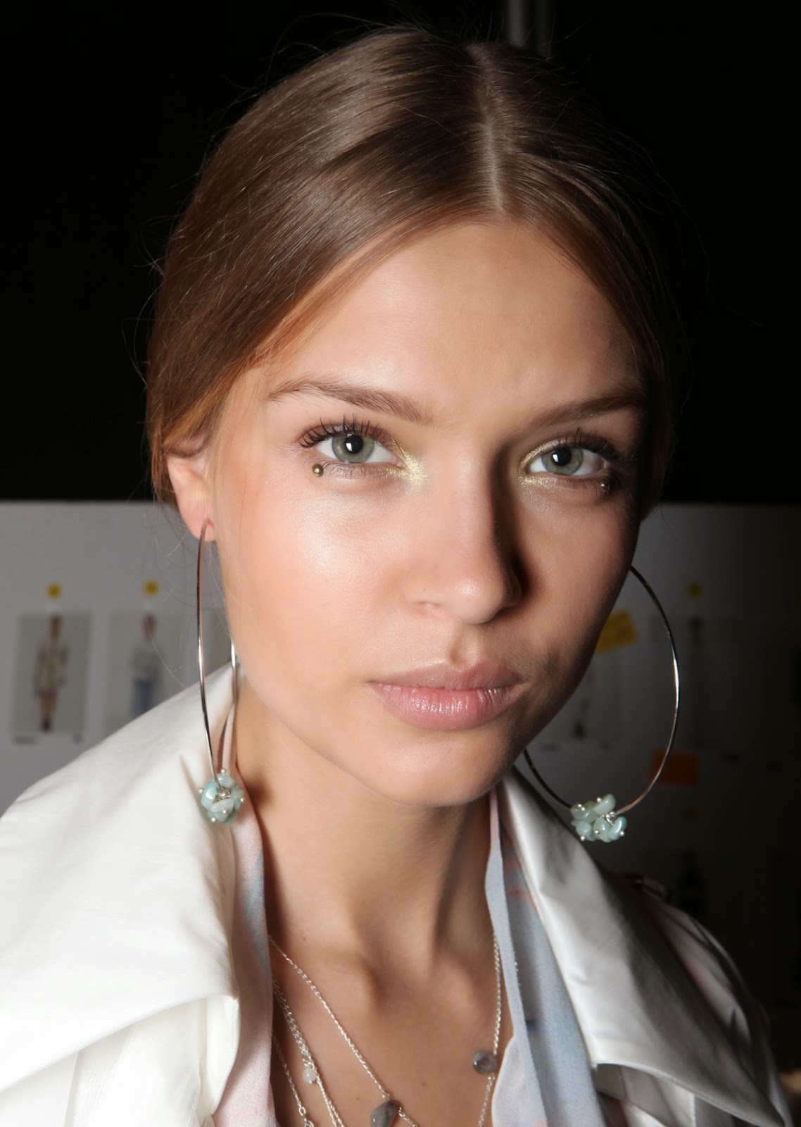 Simon Ackerman Photography Blog: Backstage beauty with Josephine Skriver