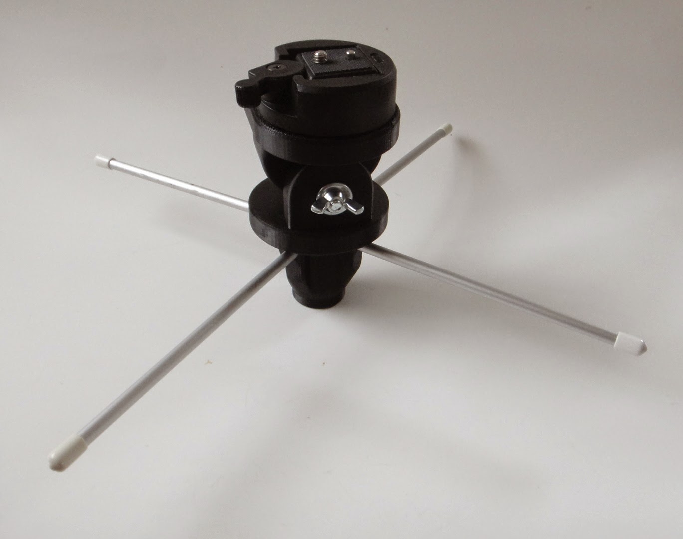 The Tinkers Workshop: Improved Paint Pole Camera Mount Progress