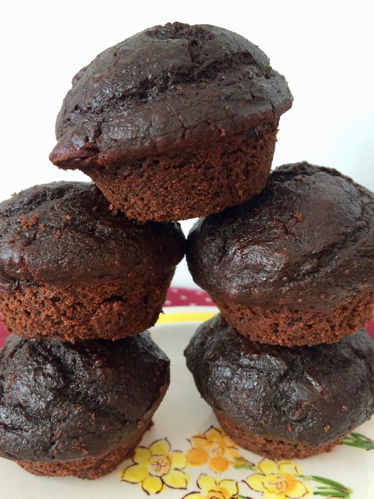 Savory Moments: Chocolate beet mini muffins