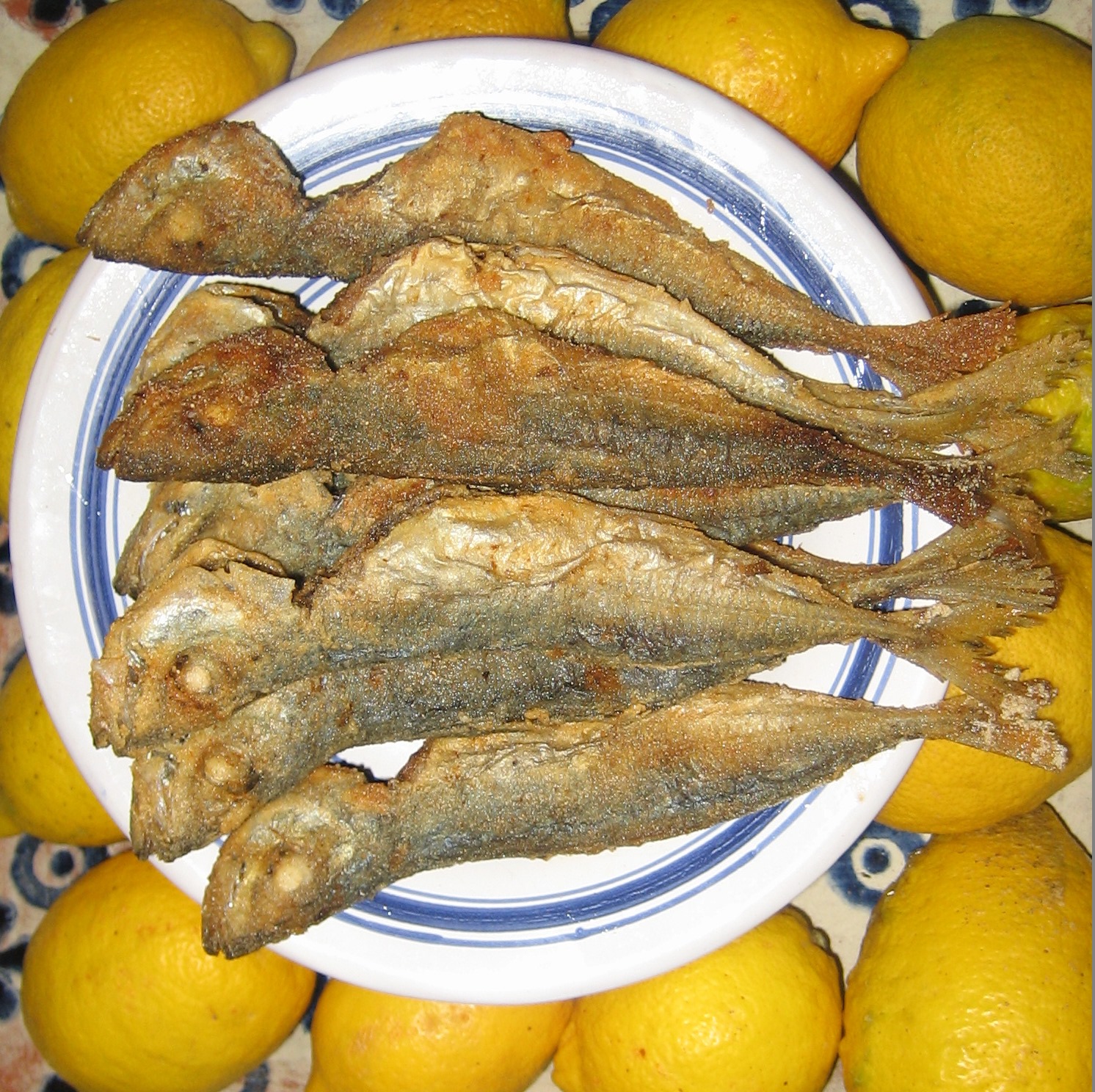 Comer e Saber: CHICHARROS COM PIMENTA DA TERRA