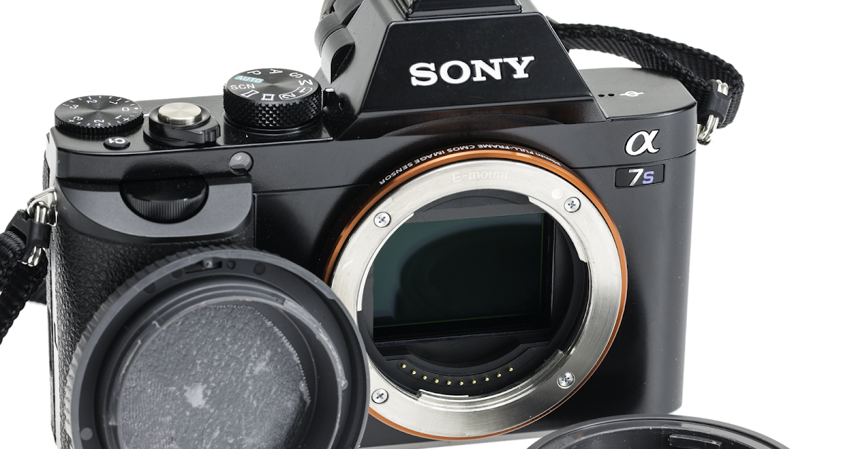 Cleaning Digital Cameras: Dust Prevention