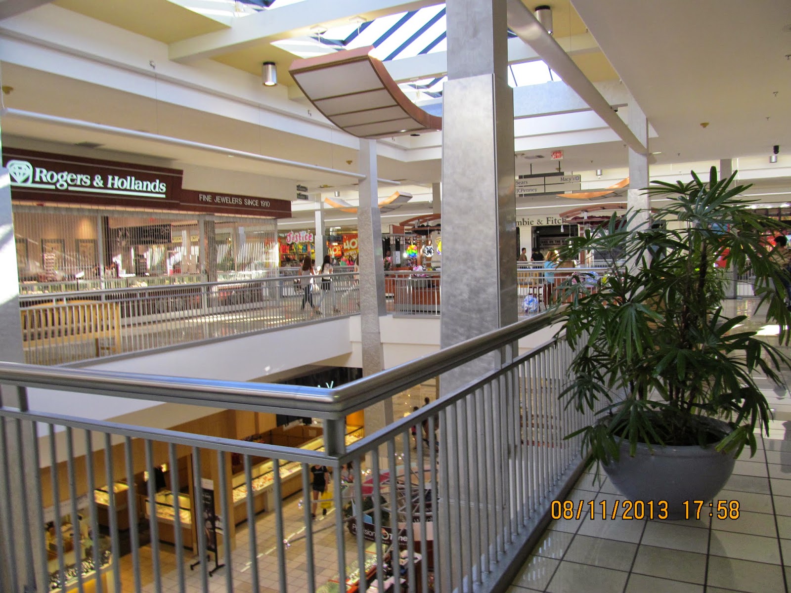Trip to the Mall: St. Clair Square Mall- (Fairview Heights, IL)