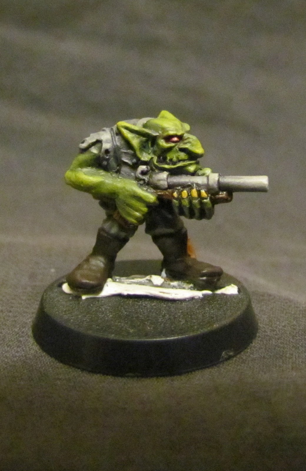 DreamTimeStudios: Space Ork Gretchin and a wee Snotling