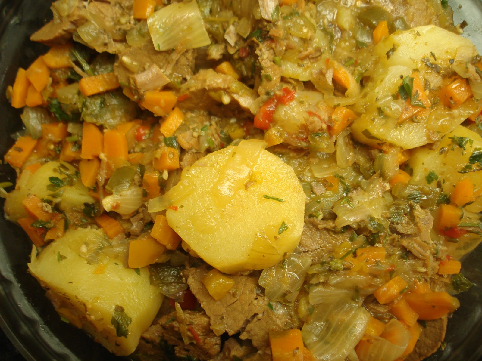 Doce Lar: Carne na Pressão com Legumes Cozidos: um prato light, rápido ...