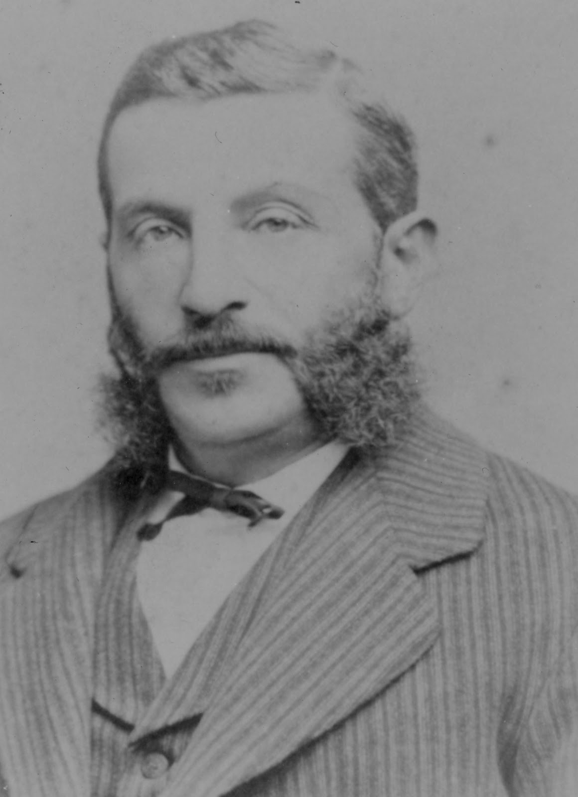 Cerf Ancestry: April 2012