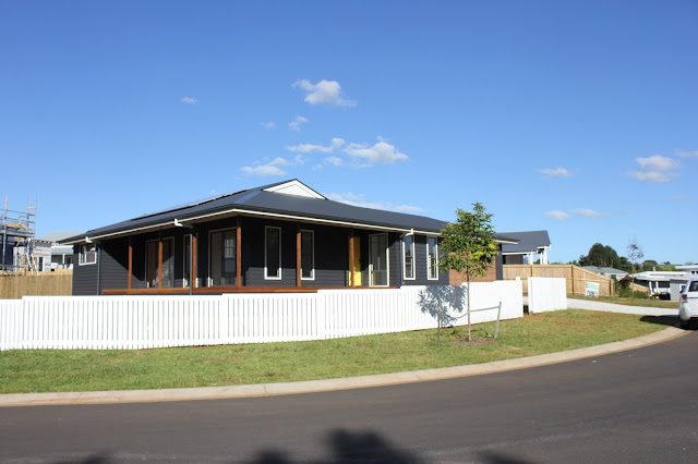 A Little Grey Shack in Bangalow