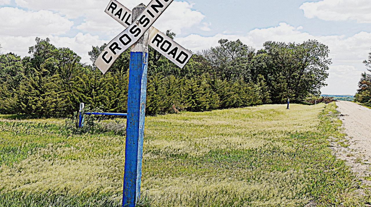 Homer's Travels: Hiking Nebraska: Oak Creek Trail - Brainard To Loma