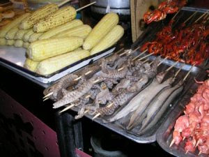 4 Jenis Sate Paling Aneh di Dunia ! - BAGANAL