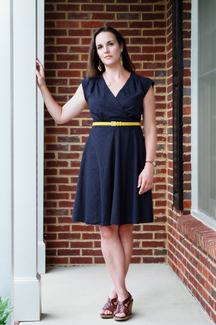 Queen of the Flies: Simplicity 1880 sew along reveal!