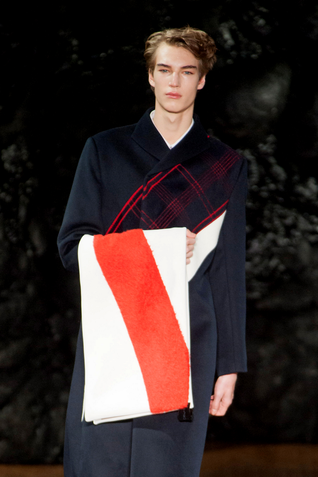 Male Model Otaku: Gustav Swedberg: Fall/Winter 2014-15 Runway 【London】