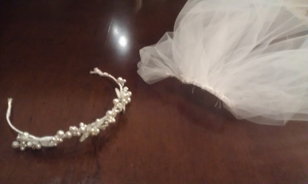 Straddling the Gap: DIY First Communion Veil