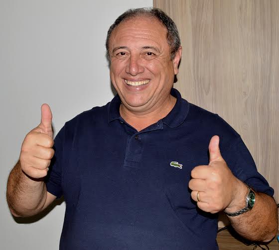Criador do 'Nerso da Capitinga' fala sobre crise e humor no Brasil