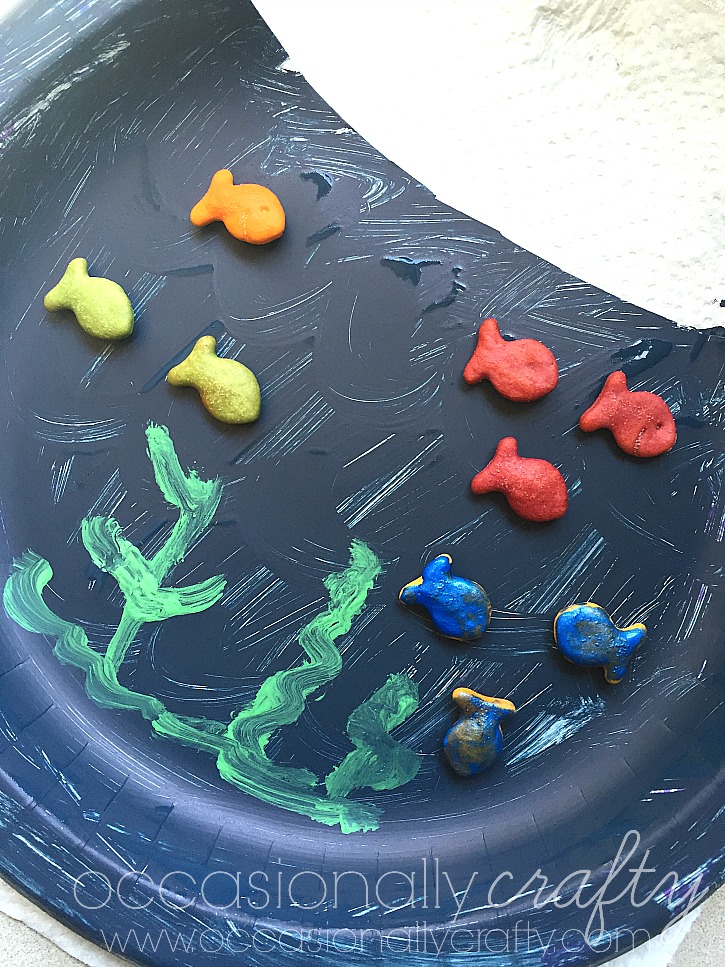 Dr. Seuss Kids' Craft: One Fish, Two Fish, Red Fish, Blue Fish - The ...