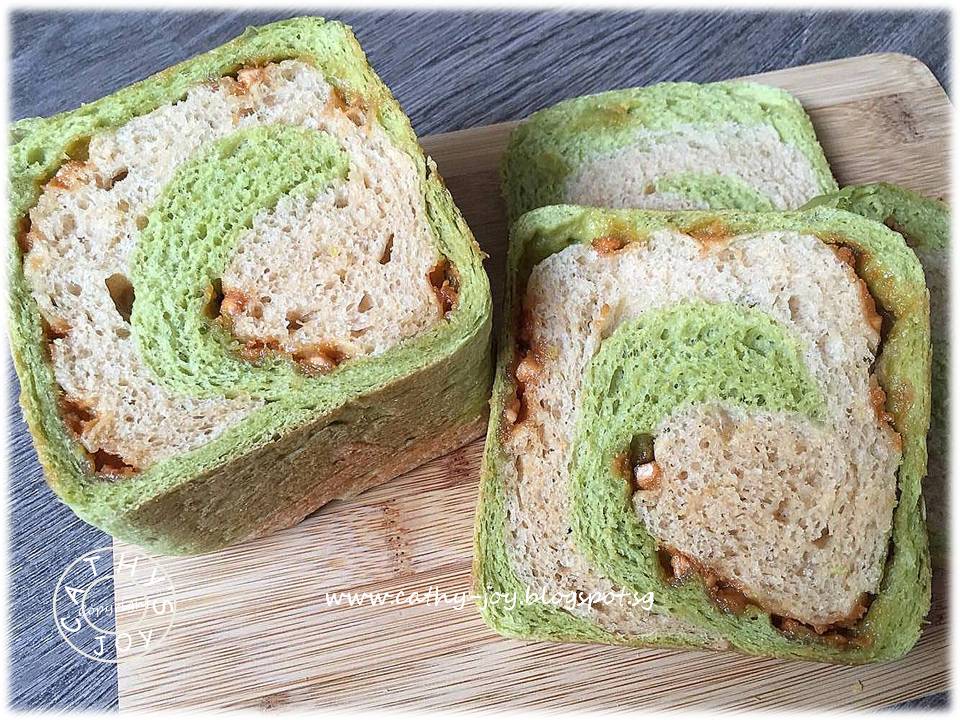 cathy's joy: Matcha Kinako Butterscotch Chips Bread