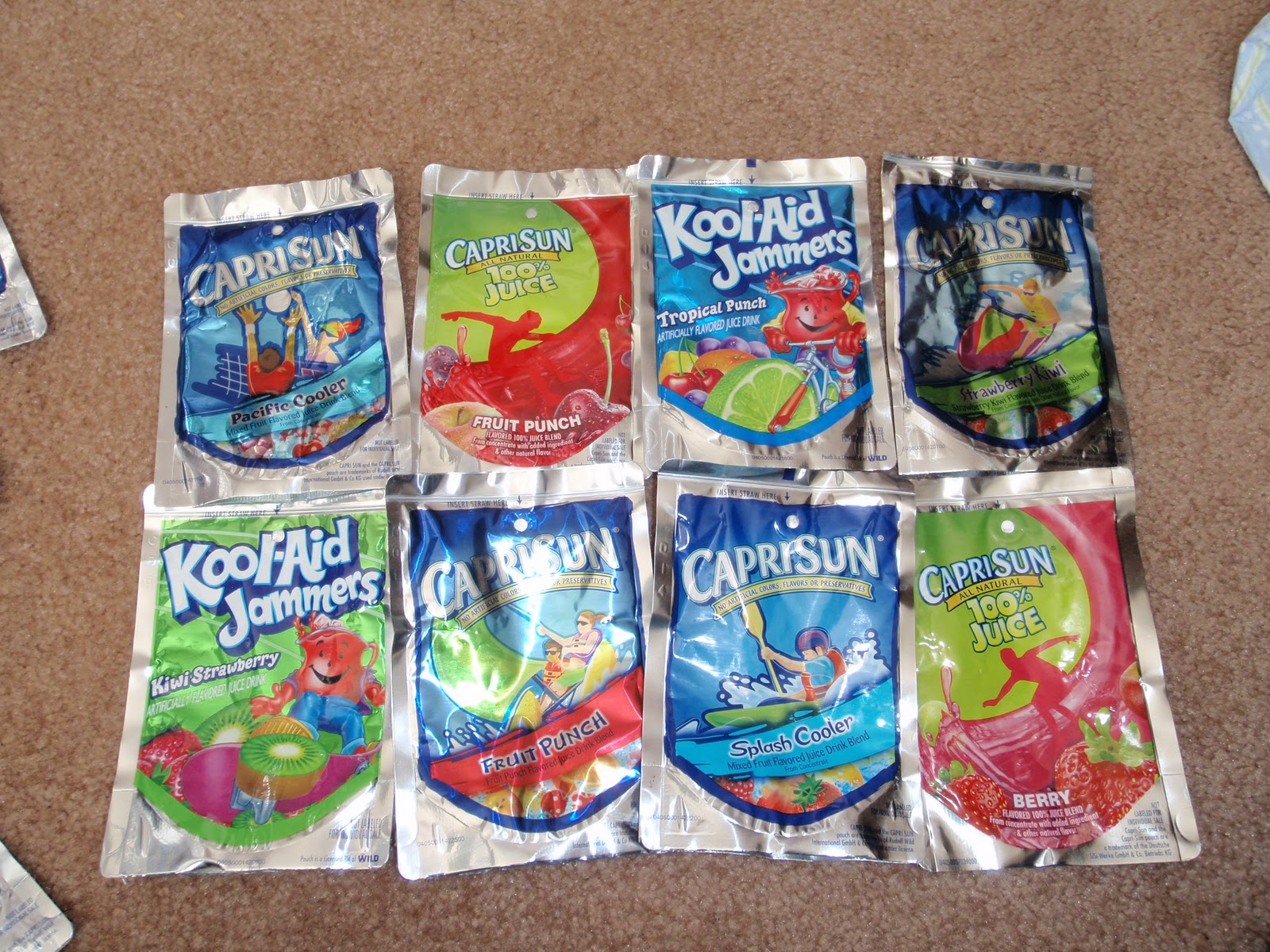 Michka's Creative Solutions: Tutorial: How to make a Capri Sun Bag/Tote
