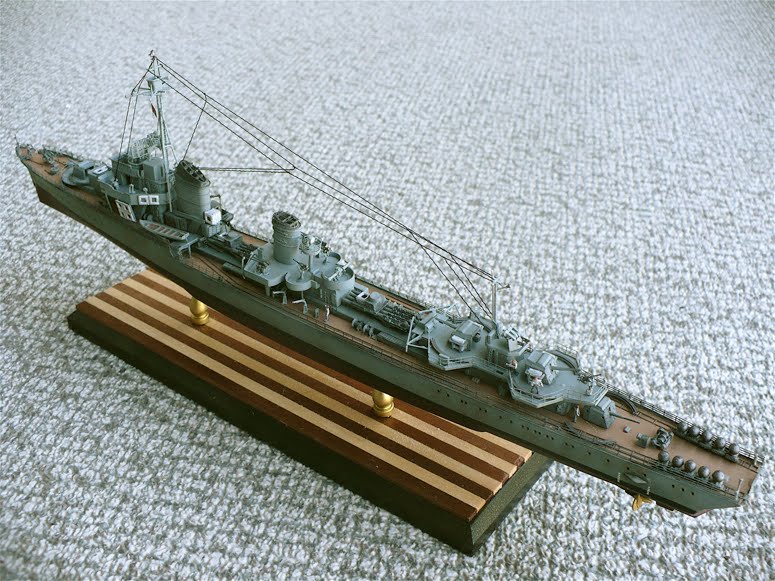 The Great Canadian Model Builders Web Page!: Z-31 German Destroyer
