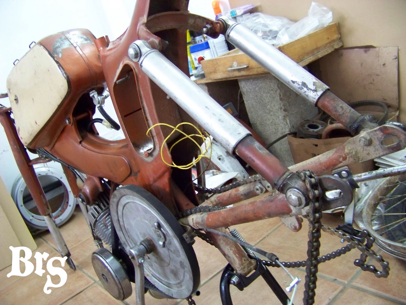 BURNING ROAD STORE. Rock & Biker Shop Zaragoza.: MOBYLETTE SP50 1965 2ª ...