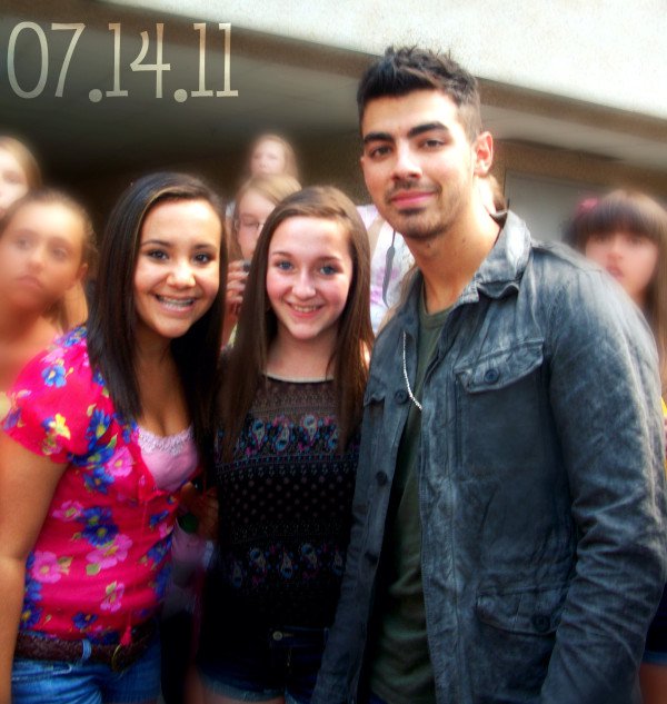The Jonas Blog: Joe Jonas fan meeting