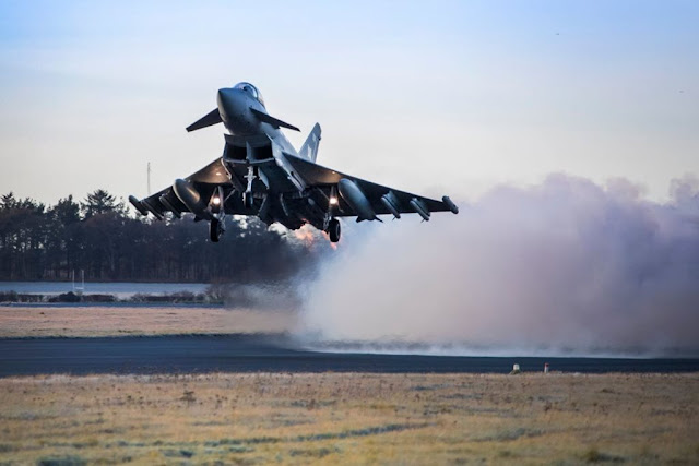 ROYAL AIR FORCE TYPHOONS LAUNCH WITH NEW MISSILE - Blog Before Flight ...