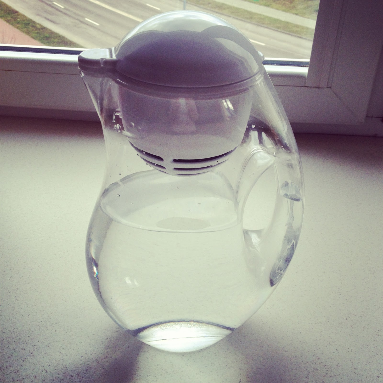 Juicy Beige: Bobble Jug