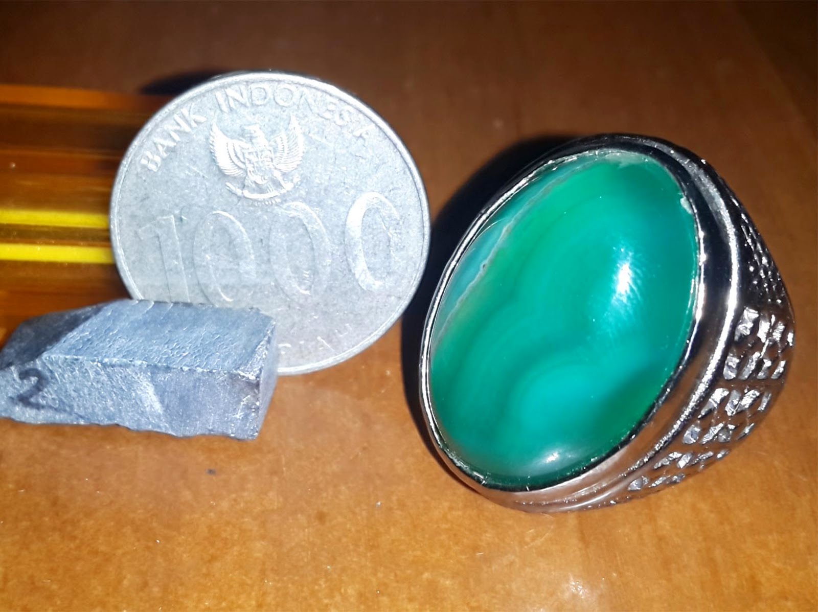 jual beli segala rupa: Batu hijau Garut cincau botol Bungbulang cikajang