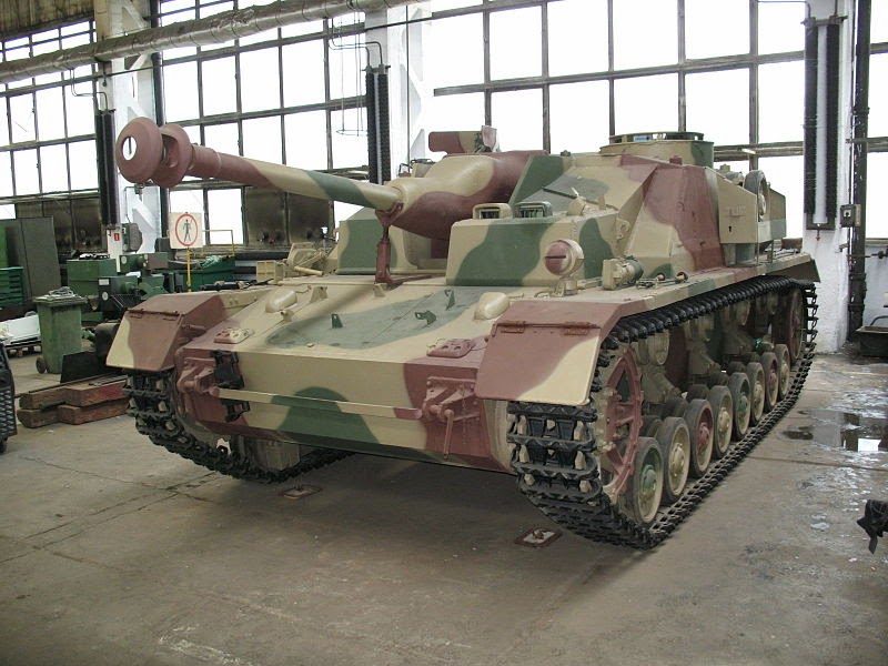 Tanques y Blindados: Stug IV