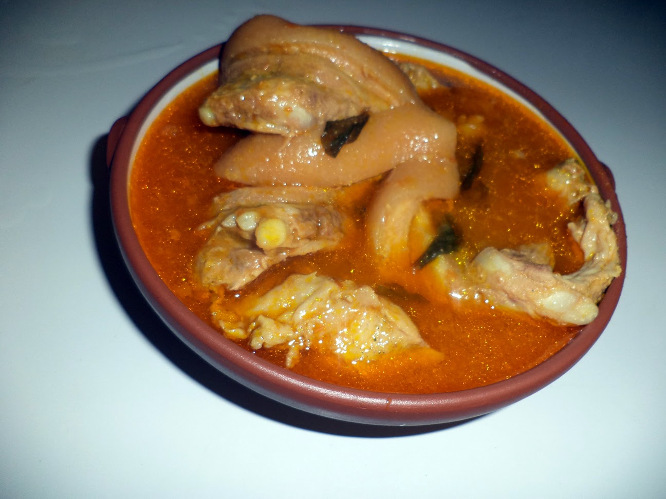 Yungarian Coffee: Fricase de cerdo de coroico con hierba buena y otras ...