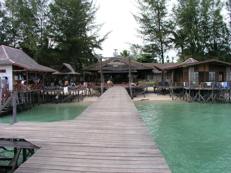Alam Kita: Keindahan Pantai Derawan