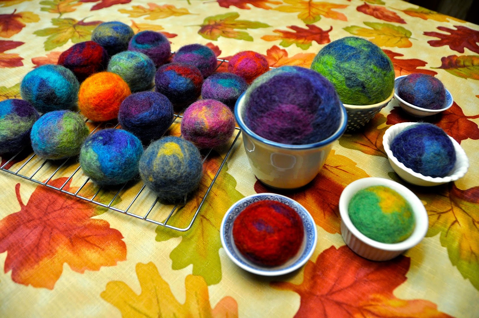 LuAnn Kessi: Felted Pincushions….Part 1
