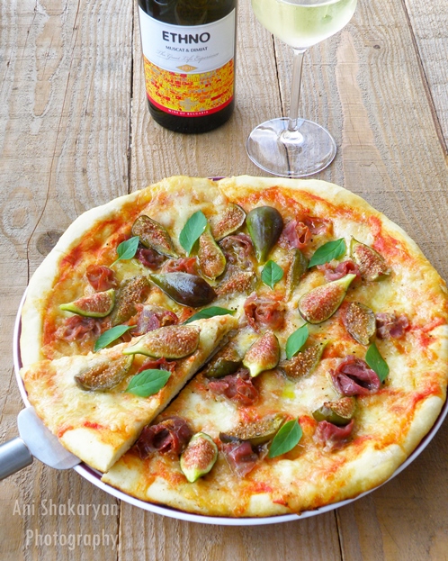 Вкуснотека: Пица с Прошуто, Моцарела и смокини