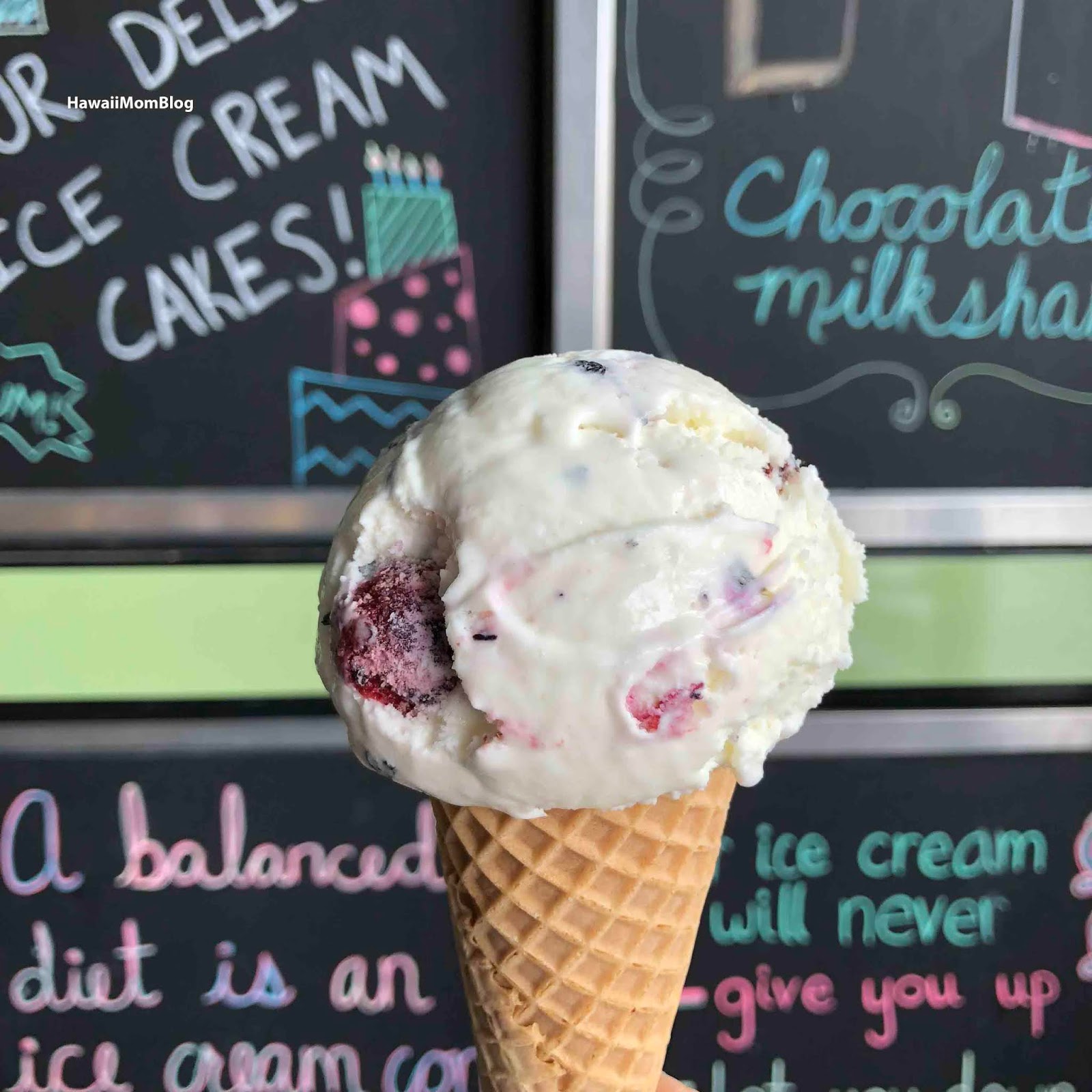 Hawaii Mom Blog Visit Wyoming Big Dipper Ice Cream Shop