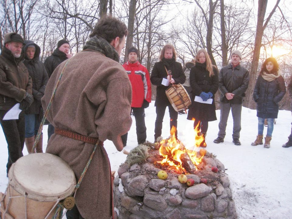 Thoughts of an Aussie Litho Pagan (Romuvis): Wheel of the year of ...