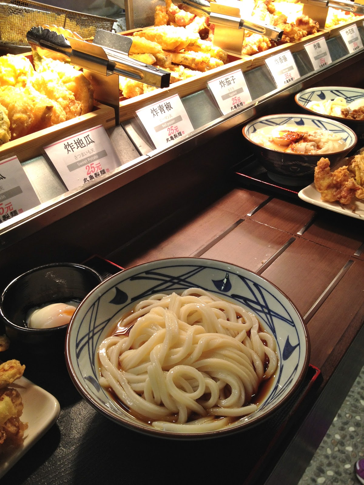 a hungry girl's guide to taipei: japanese/food court: i recommend ...