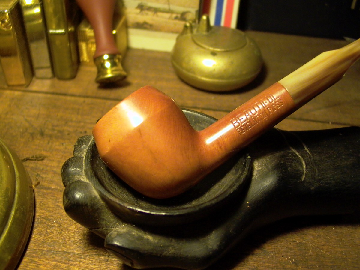 behind a pipe: Pipe # 7 / Beautiful Revelation Pipes Rhodesian