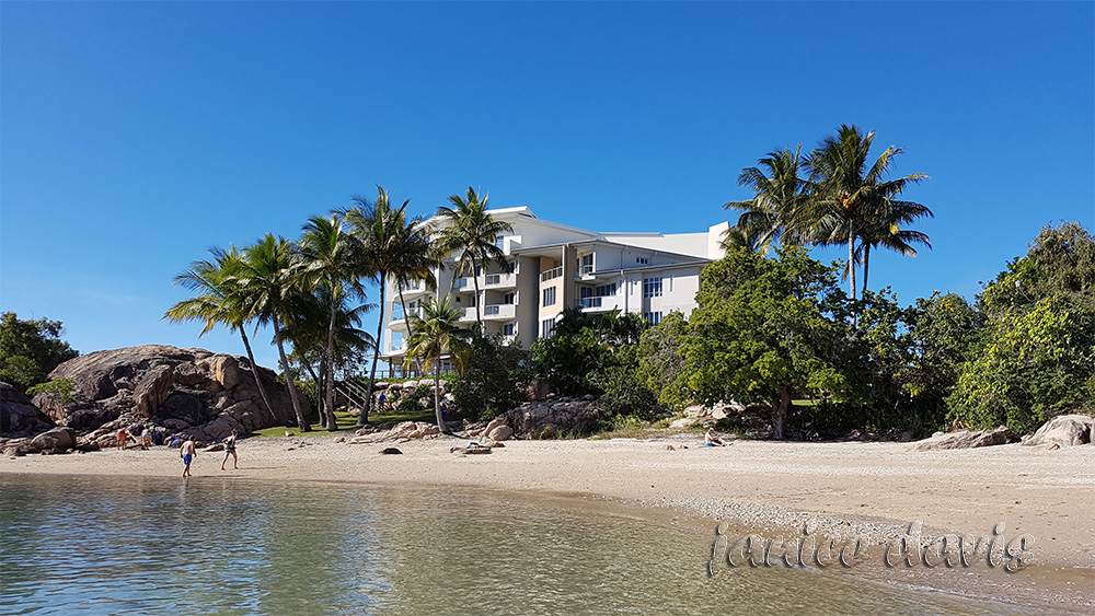 thoughts & happenings: Beaches at Bowen, Queensland