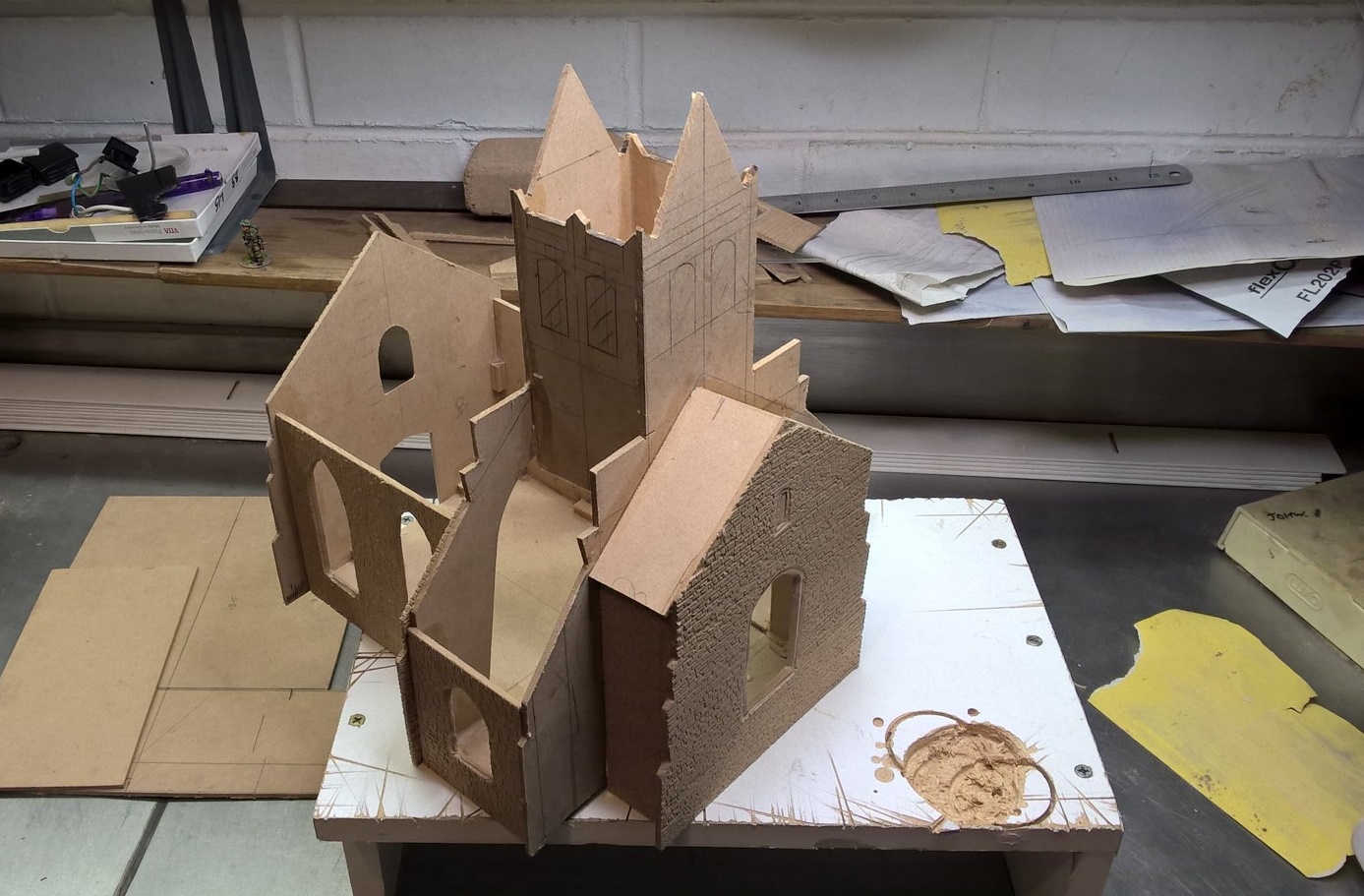 JOHN BOND's WARGAMING STUFF: DIY MDF BUILDINGS, Part 1 28mm