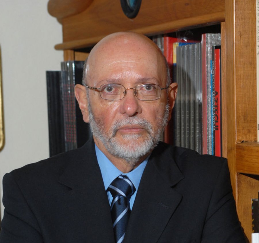 Sociedad Mexicana de Geografía y Estadística, A.C.: ENTREGA DE LA MEDALLA “ARQUELES VELA” AL DR ...