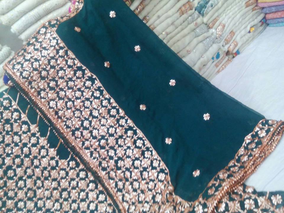 Bahawalpur Chunri House: Heavy Gota Dress of Bahawalpur Chunri House ...