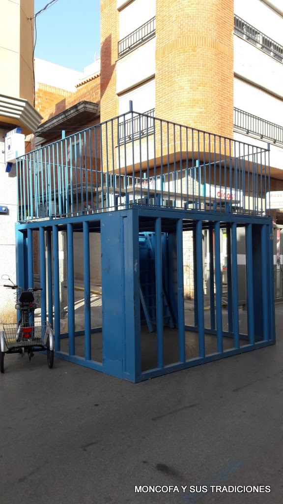 MONCOFA Y SUS TRADICIONES: Como siempre, hoy el toro de Sta. María ...