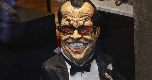 Barcelona Photoblog: Jack Nicholson in Papier Mache, Barcelona, Barri Gotic