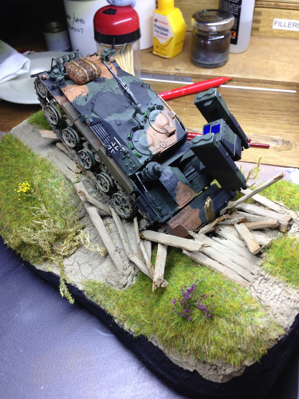 Scale Model Workbench: Revell Wiesel