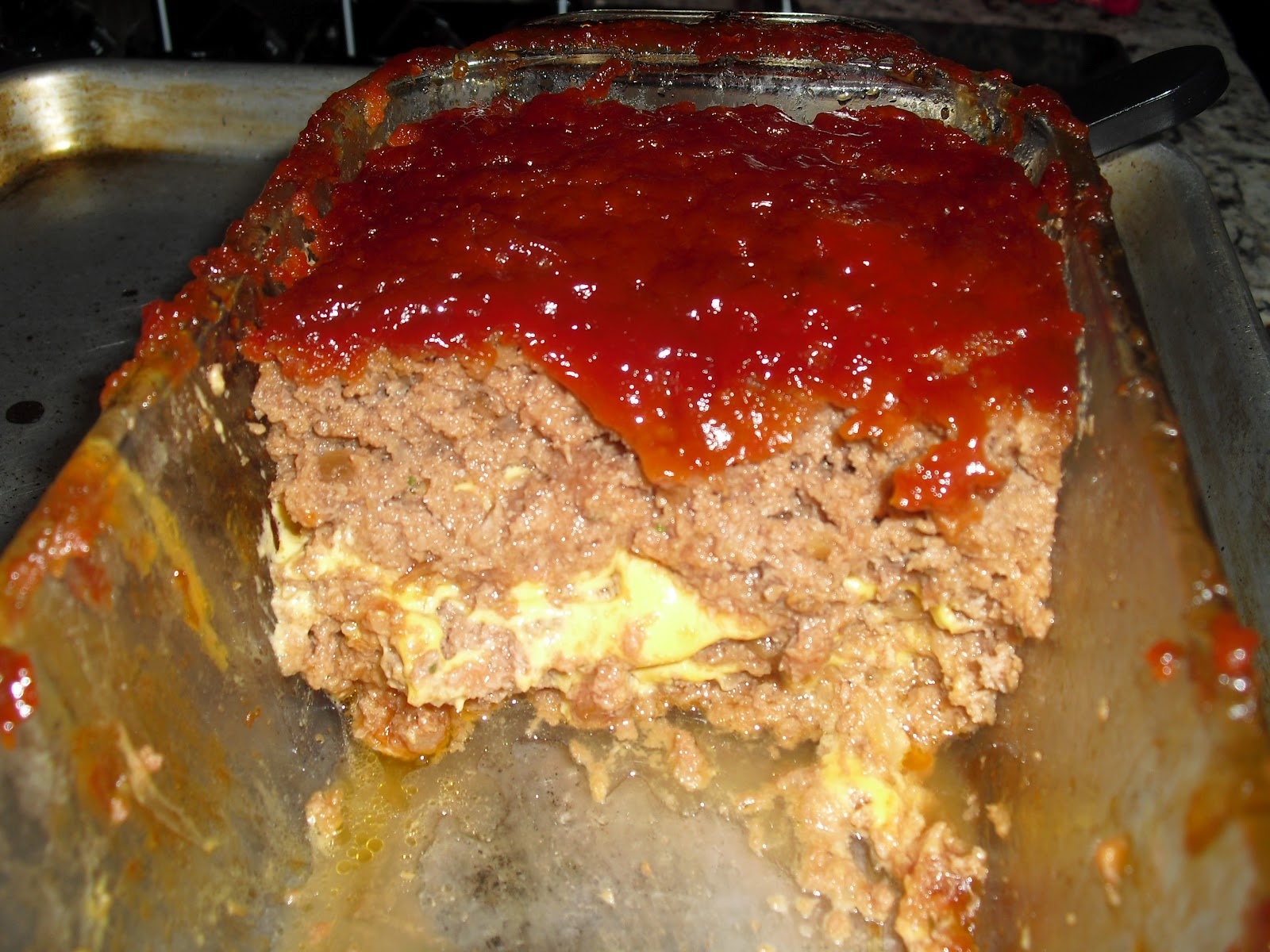 Lindsey's Kitchen: Beverly's Meatloaf Surprise