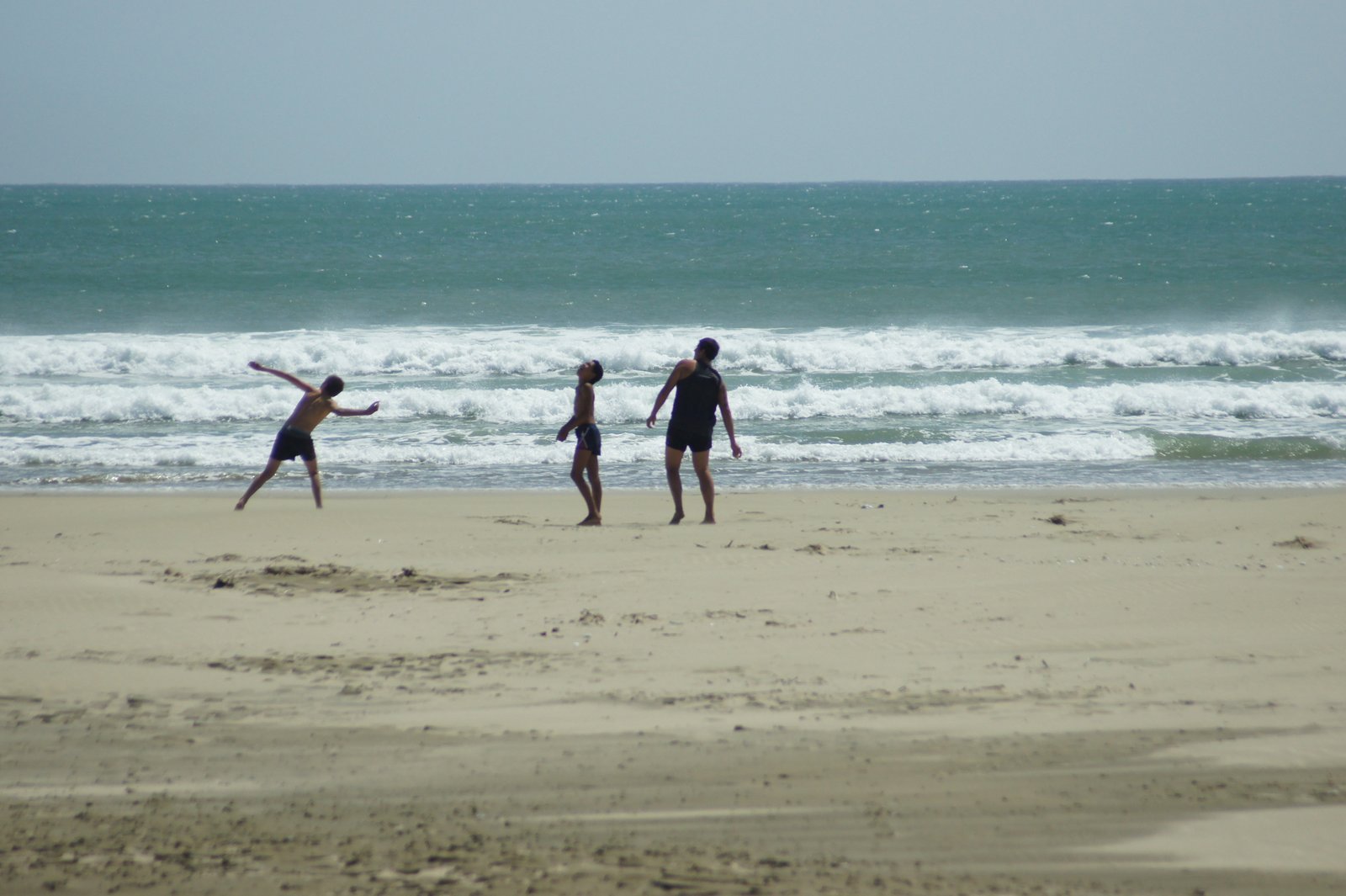 Magi and Sam: Ahipara Beach, just south of Ninety Mile Beach on the ...