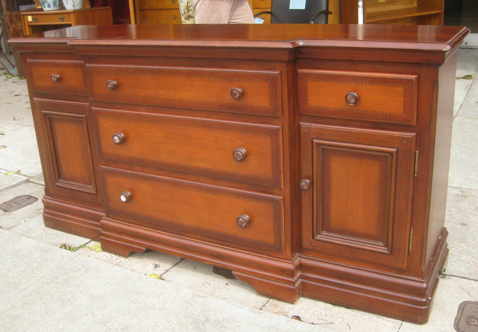 UHURU FURNITURE & COLLECTIBLES: SOLD - Pretty Dresser - $165