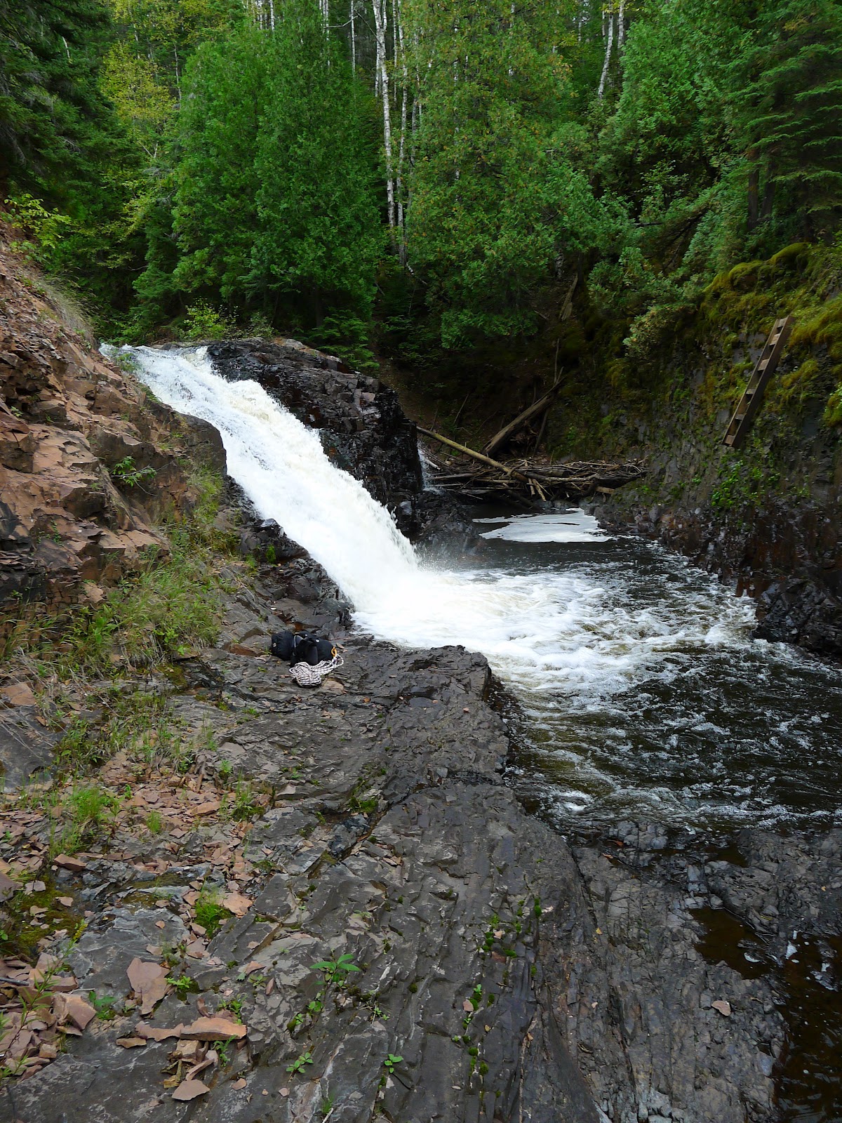 " FULL ON ": Devil Track